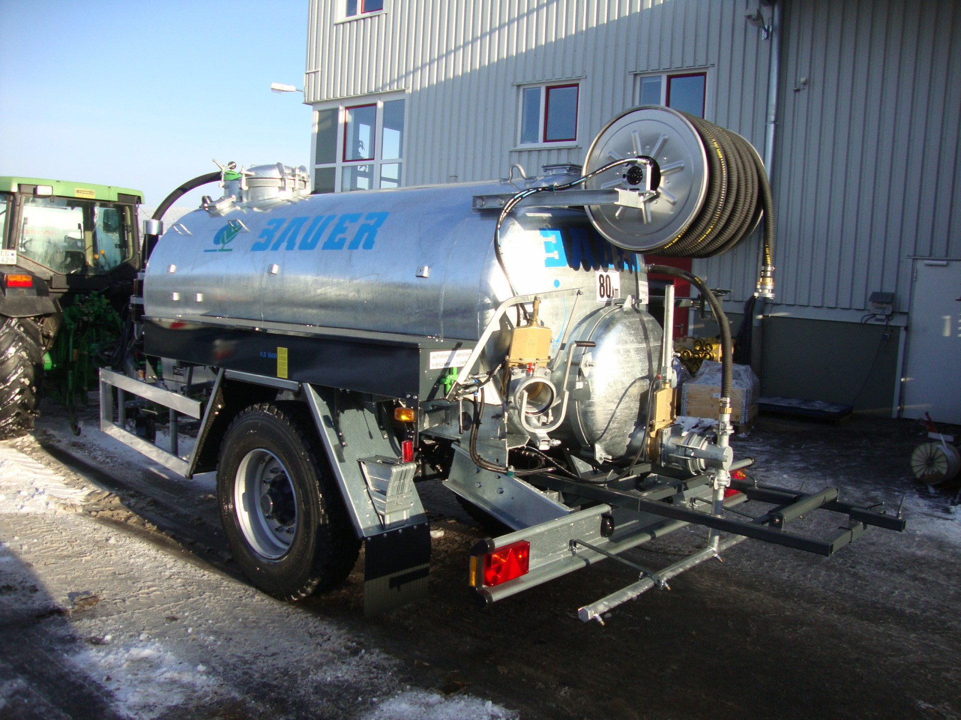 Municipal- and Special Tankers - Röhren- und Pumpenwerk BAUER